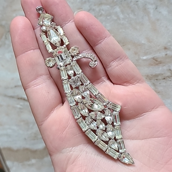 Vintage | Jewelry | Vintage Weiss Scimitar Sword Brooch | Poshmark